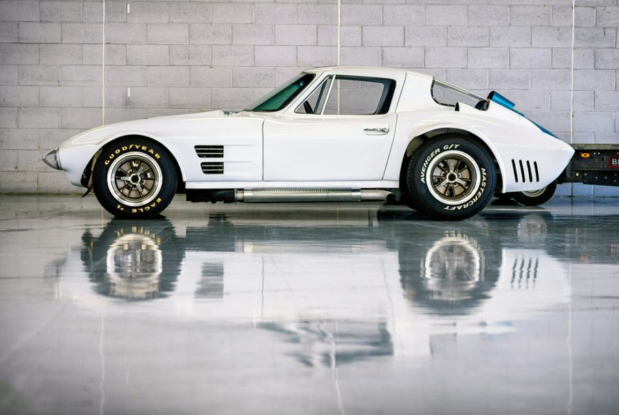 The Jeep Comanche: A Compact Pickup as Rare as the Ferrari - Automotive ...